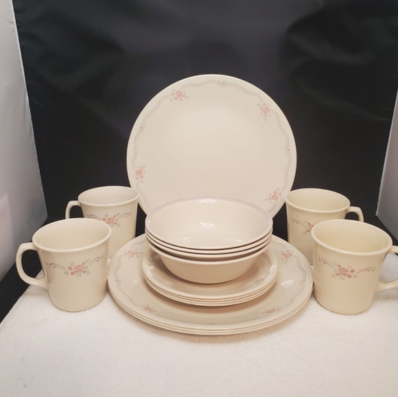 Corelle | Dining | Corelle 6pc English Breakfast Dinnerware Set | Poshmark